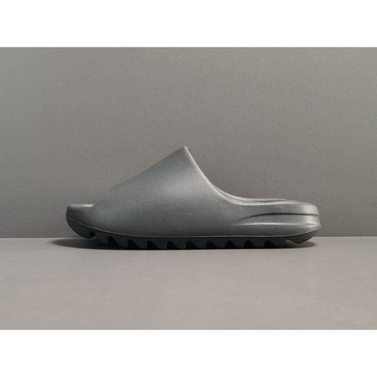 High-Quality Fake Yeezy Slides – Prime Reps